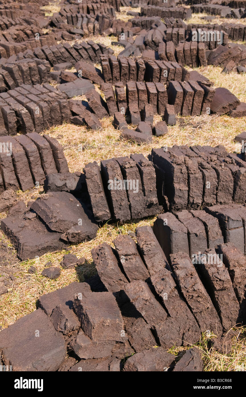 Peat cutting stack hi-res stock photography and images - Alamy