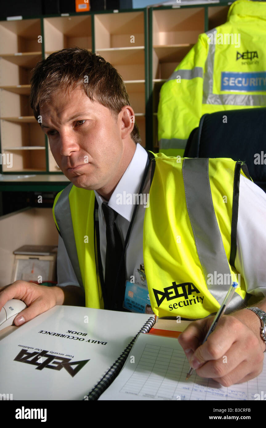 Employee information log hi-res stock photography and images - Alamy