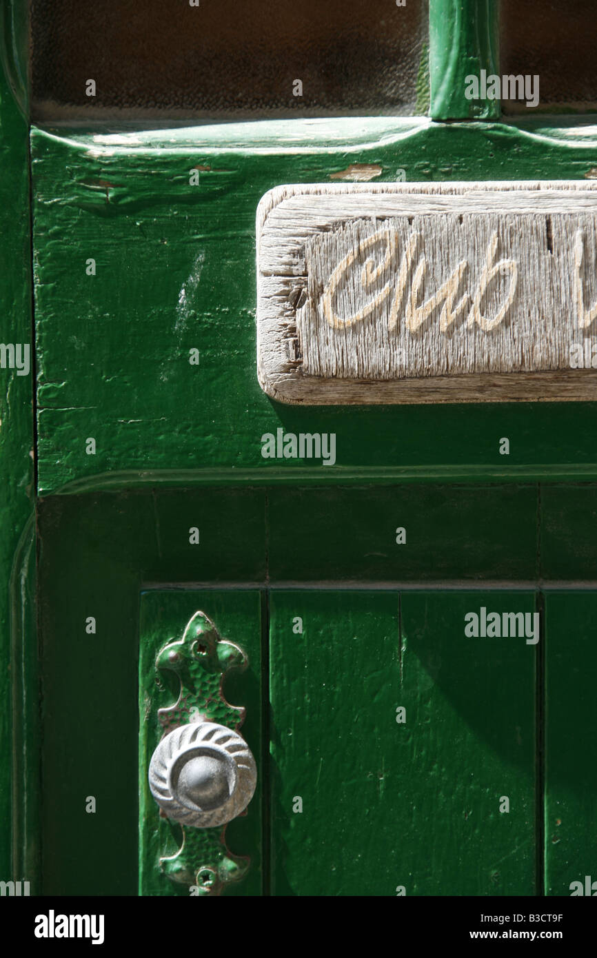 Members only sign door hi-res stock photography and images - Alamy