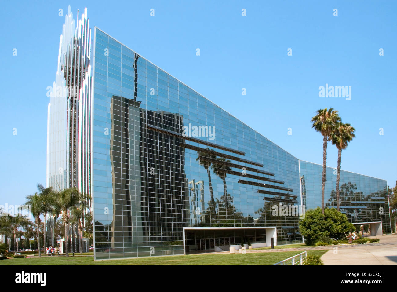Main Building Crystal Cathedral Stock Photo - Alamy