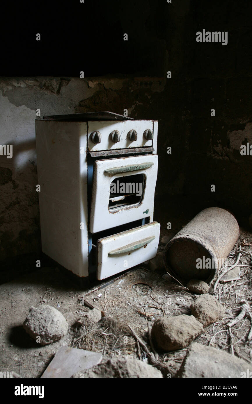 Gas cylinder damaged hi-res stock photography and images - Alamy