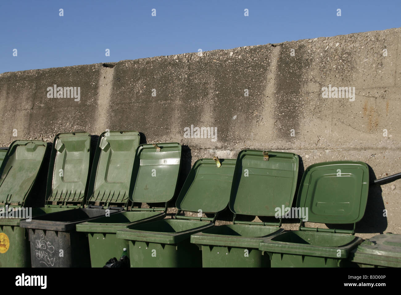 Refuse sacks wall hi-res stock photography and images - Alamy