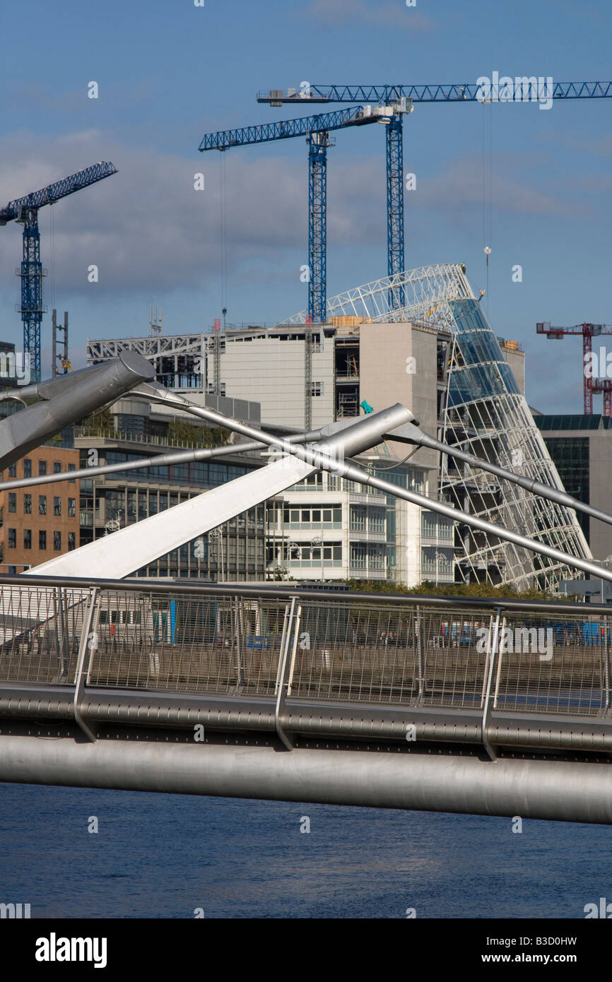 sean o' casey footbridge convention centre construction Dublin City ...