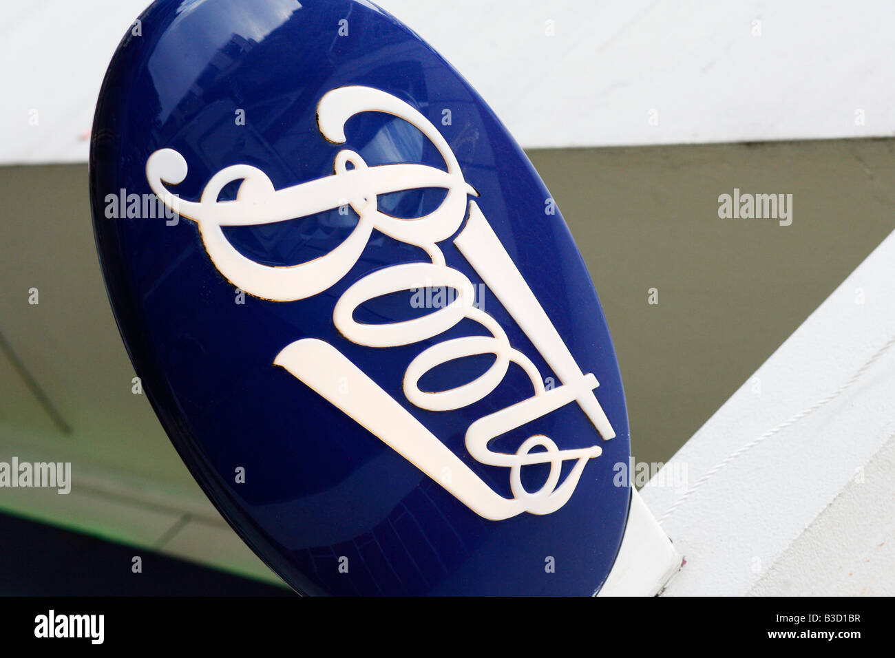 Boots shop sign hi-res stock photography and images - Alamy