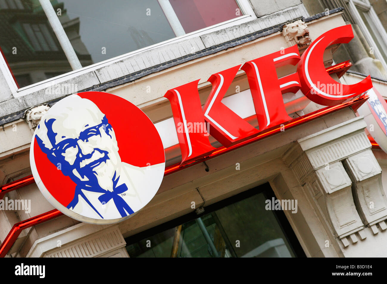 Kfc england hi-res stock photography and images - Alamy