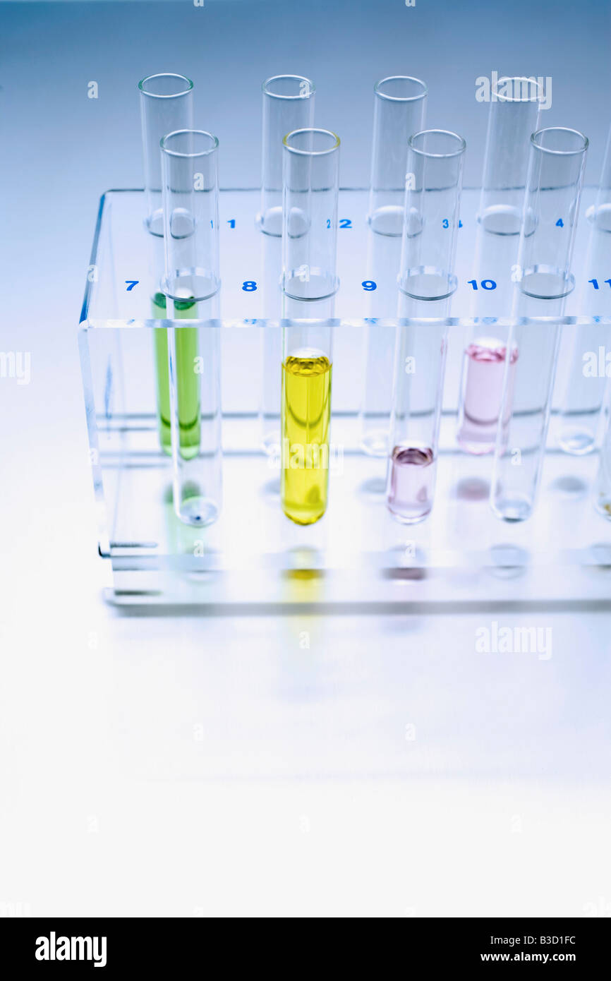 Test tube rack clear liquid hi-res stock photography and images - Alamy