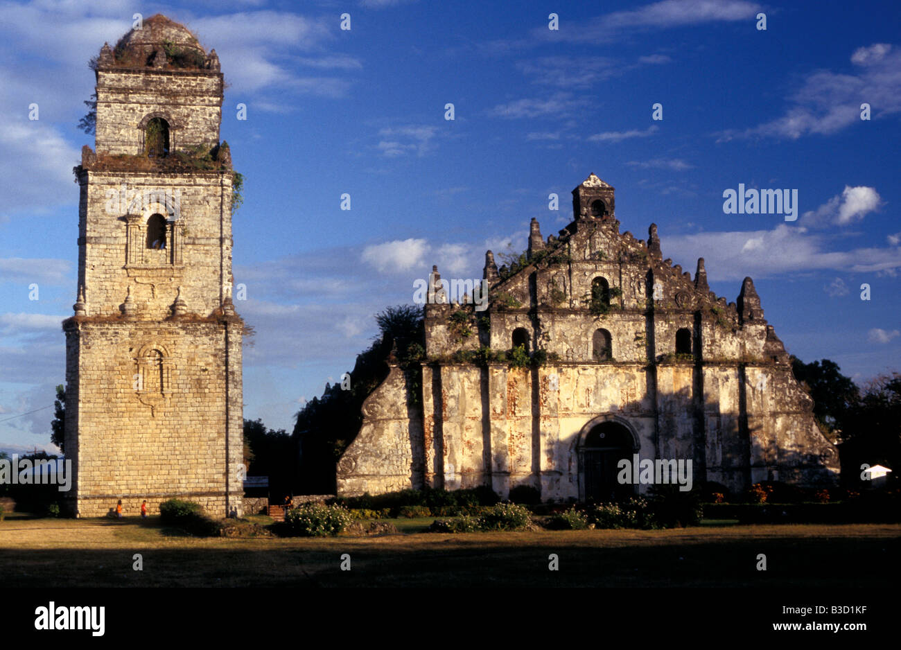 paoay church facade laoag luzon philippines Stock Photo - Alamy