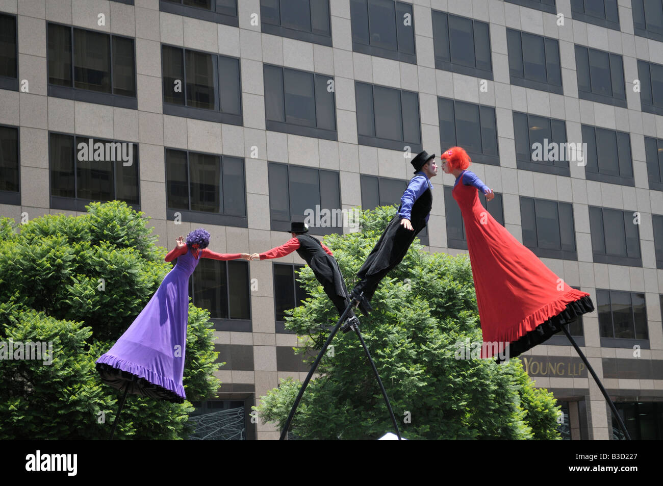 Australian performance group Strange Fruit entertaining in downtown Los ...