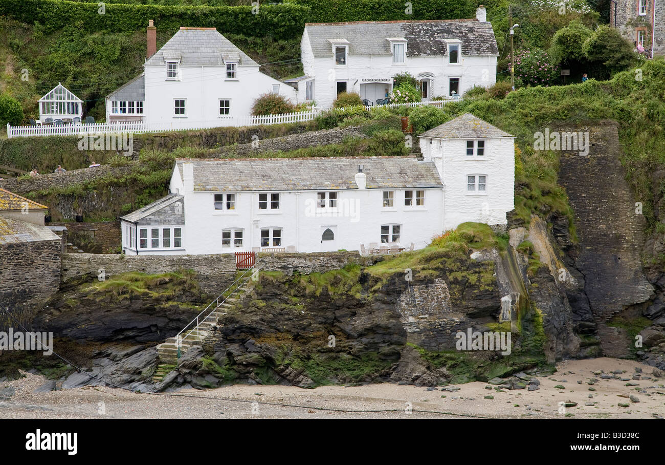 A view across Port Issac in Cornwall where Doc Martin is filmed (Port ...