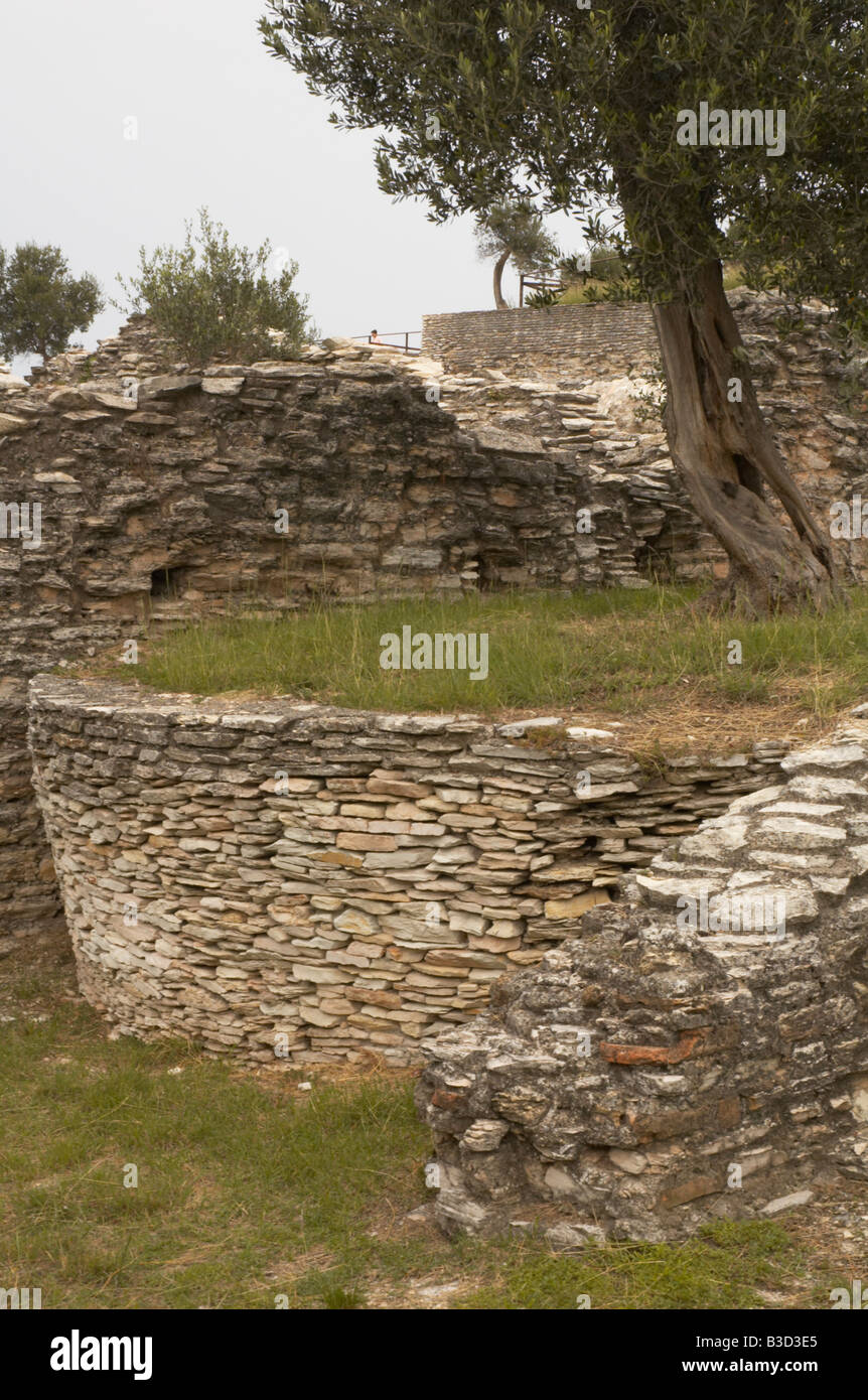 Grotto Of Catullus High Resolution Stock Photography and Images - Alamy