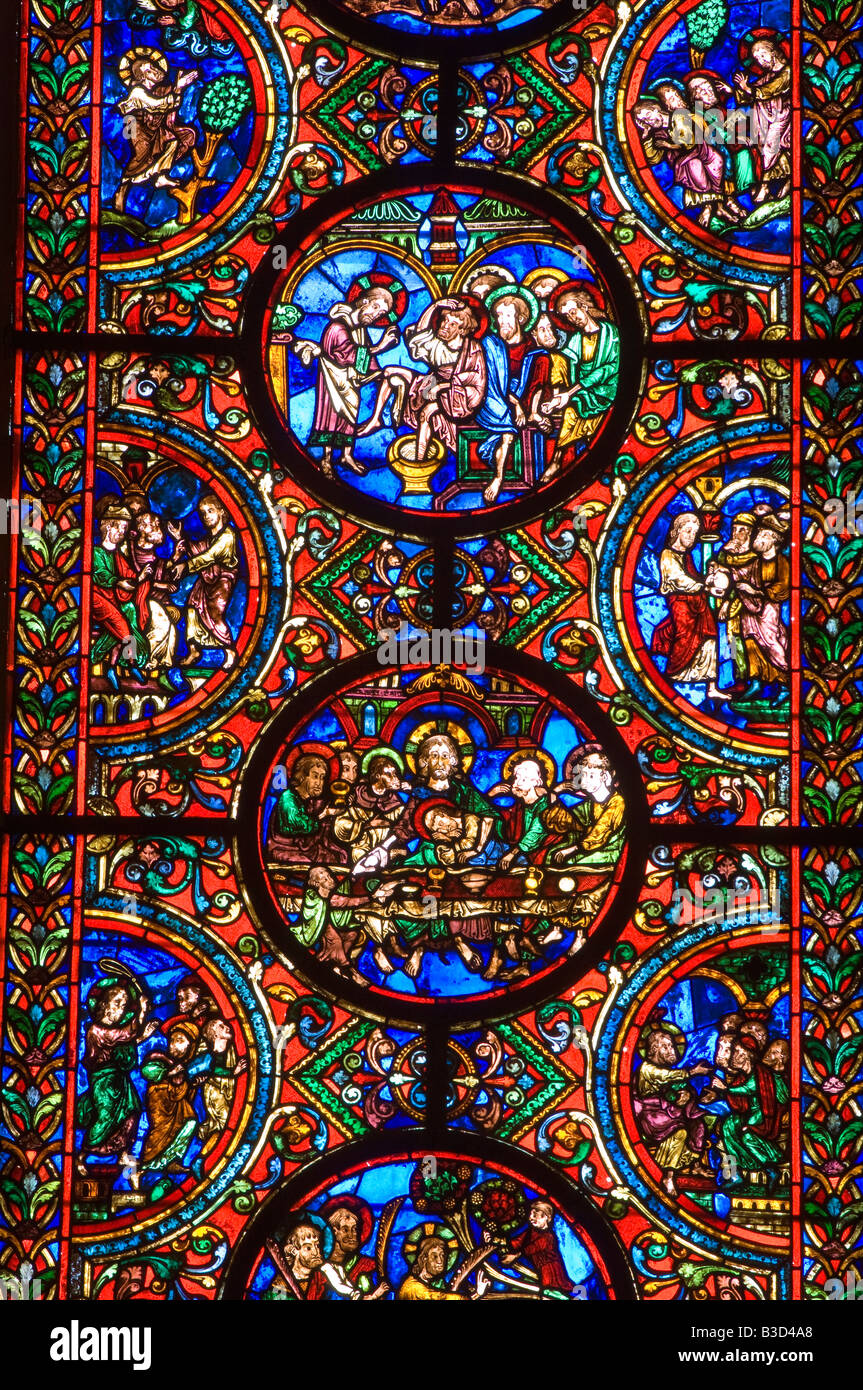 Cathedral digne hi-res stock photography and images - Alamy