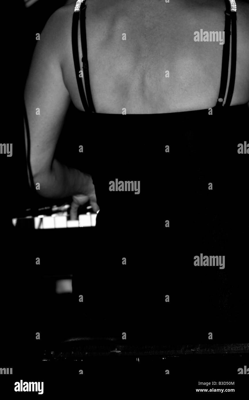 Décolleté Black and White Stock Photos & Images - Alamy