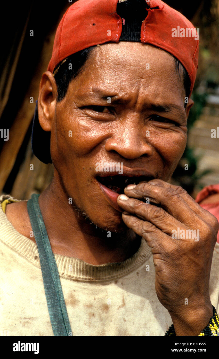 mangyan tribal man sitio naibuan village near san jose mindoro ...