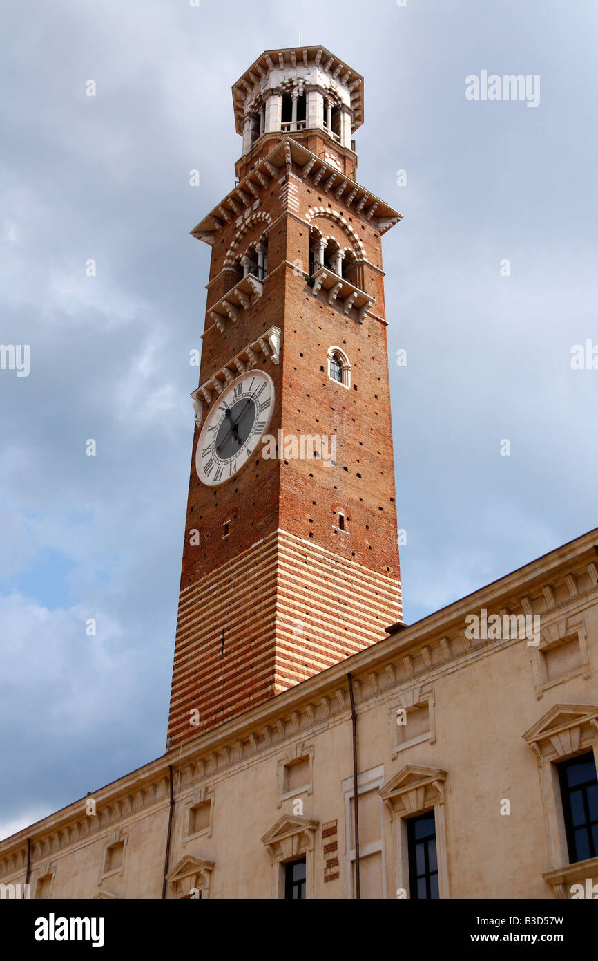 Tower of verona hi-res stock photography and images - Alamy