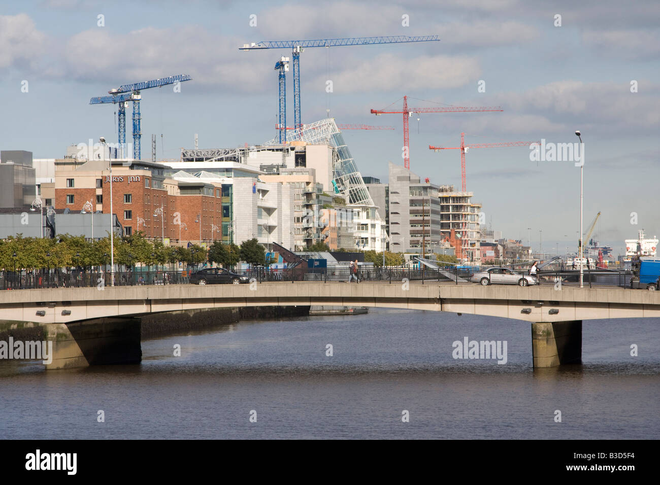 river liffey docks construction Dublin City Centre Ireland Irish ...