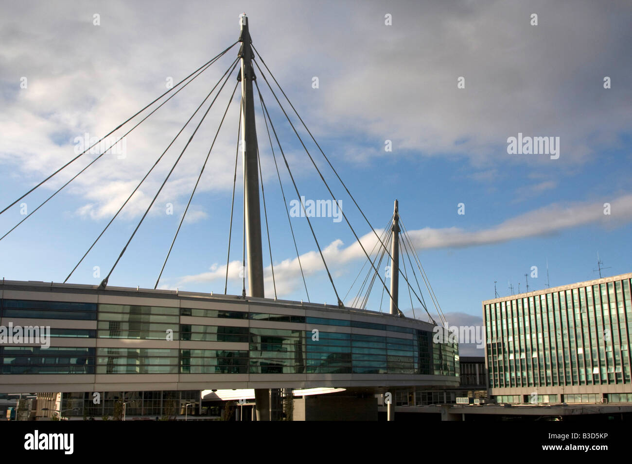 terminal 1 cable stayed passenger link bridge Dublin International ...