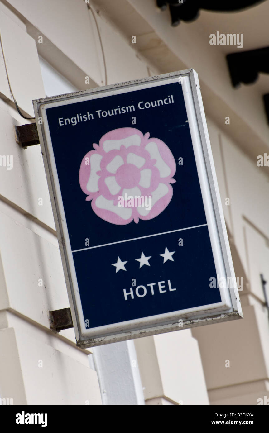Old English Tourism Council three star sign Stock Photo - Alamy