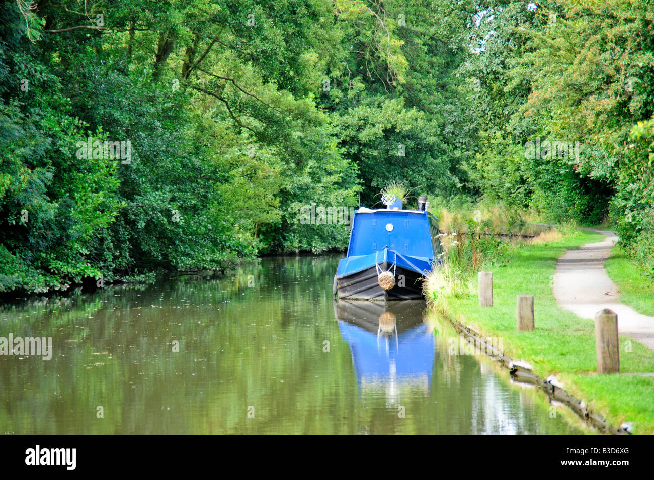 stratford upon avon canal lapworth flight of locks warwickshire ...