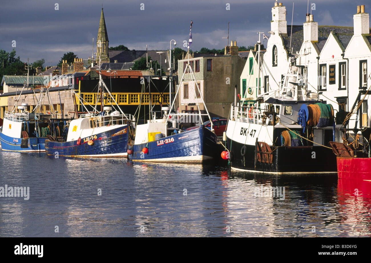 Eyemouth fishing boats hi-res stock photography and images - Alamy