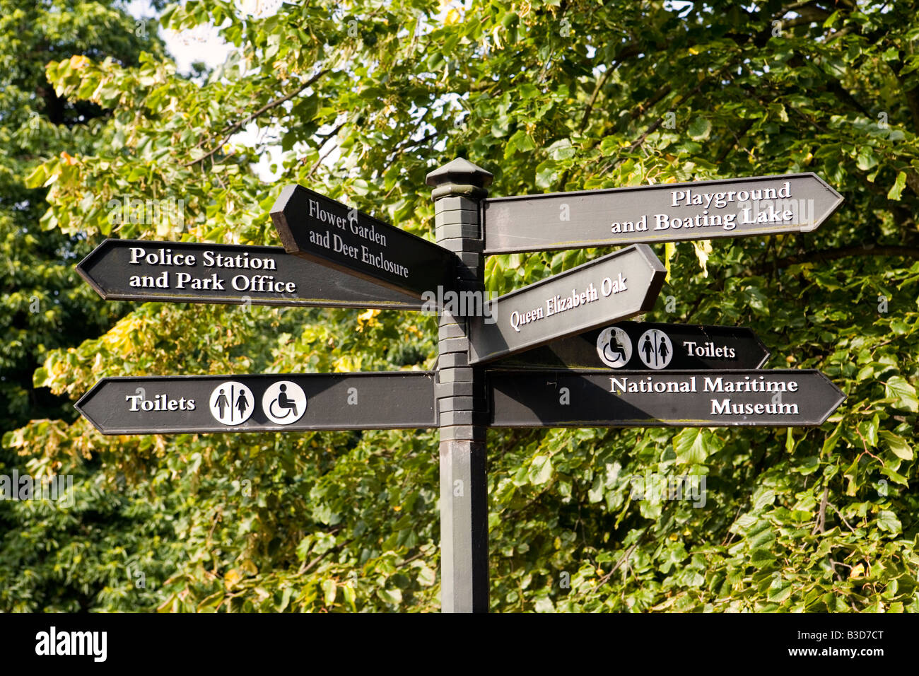 sign post Greenwich Park Stock Photo - Alamy