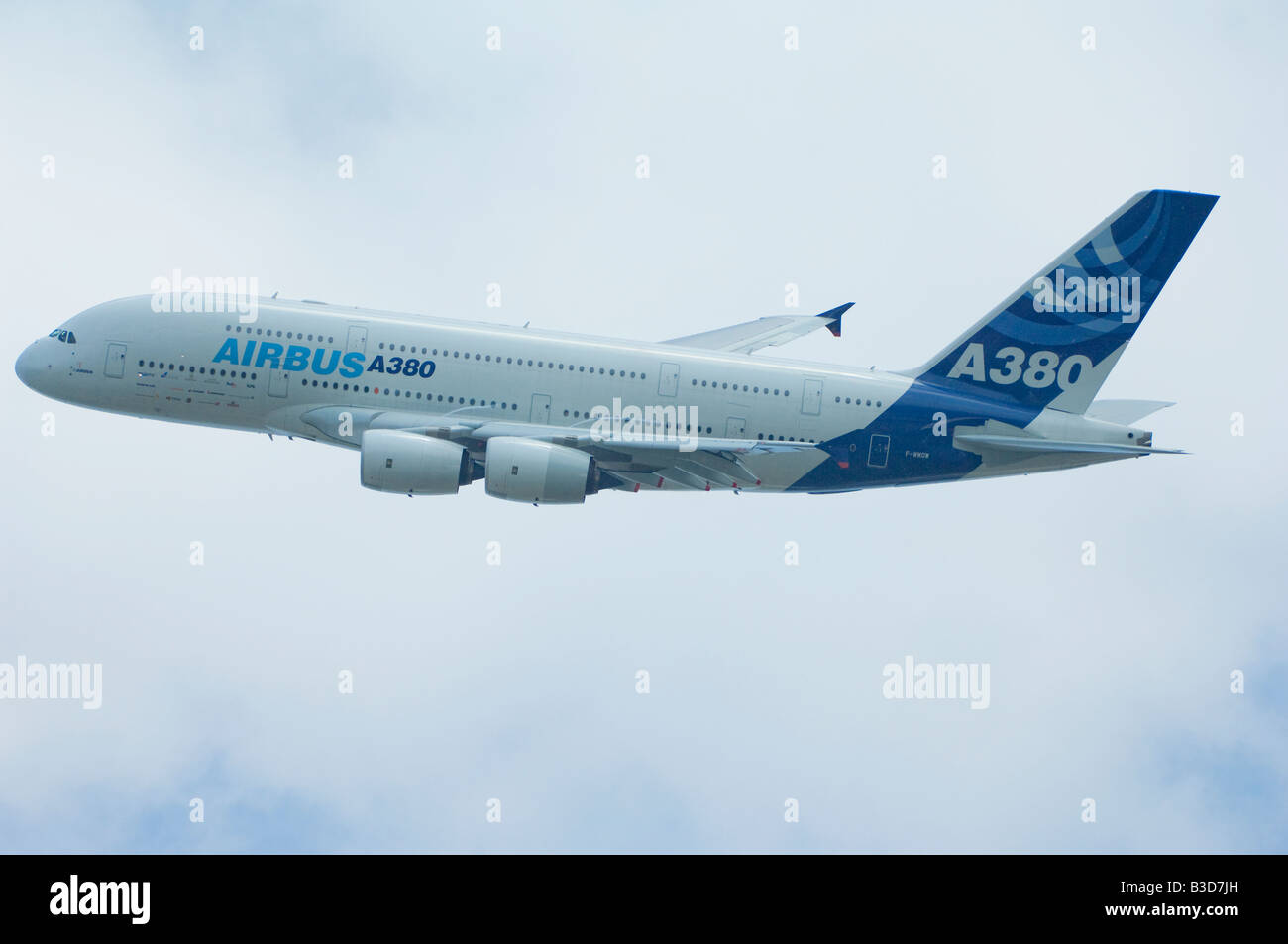Airbus Industries A380 banking and climbing Stock Photo - Alamy
