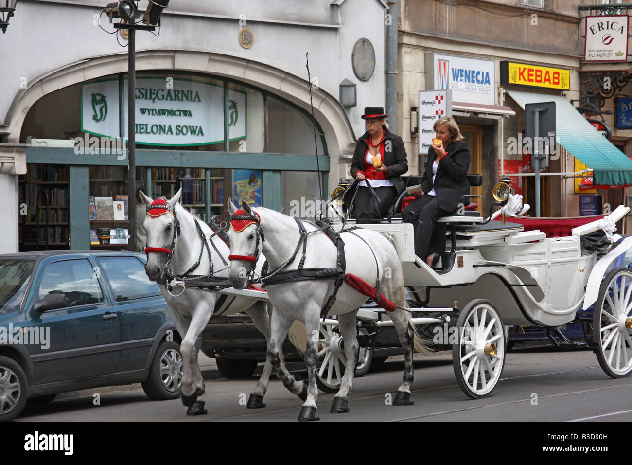 Droshky hi-res stock photography and images - Alamy