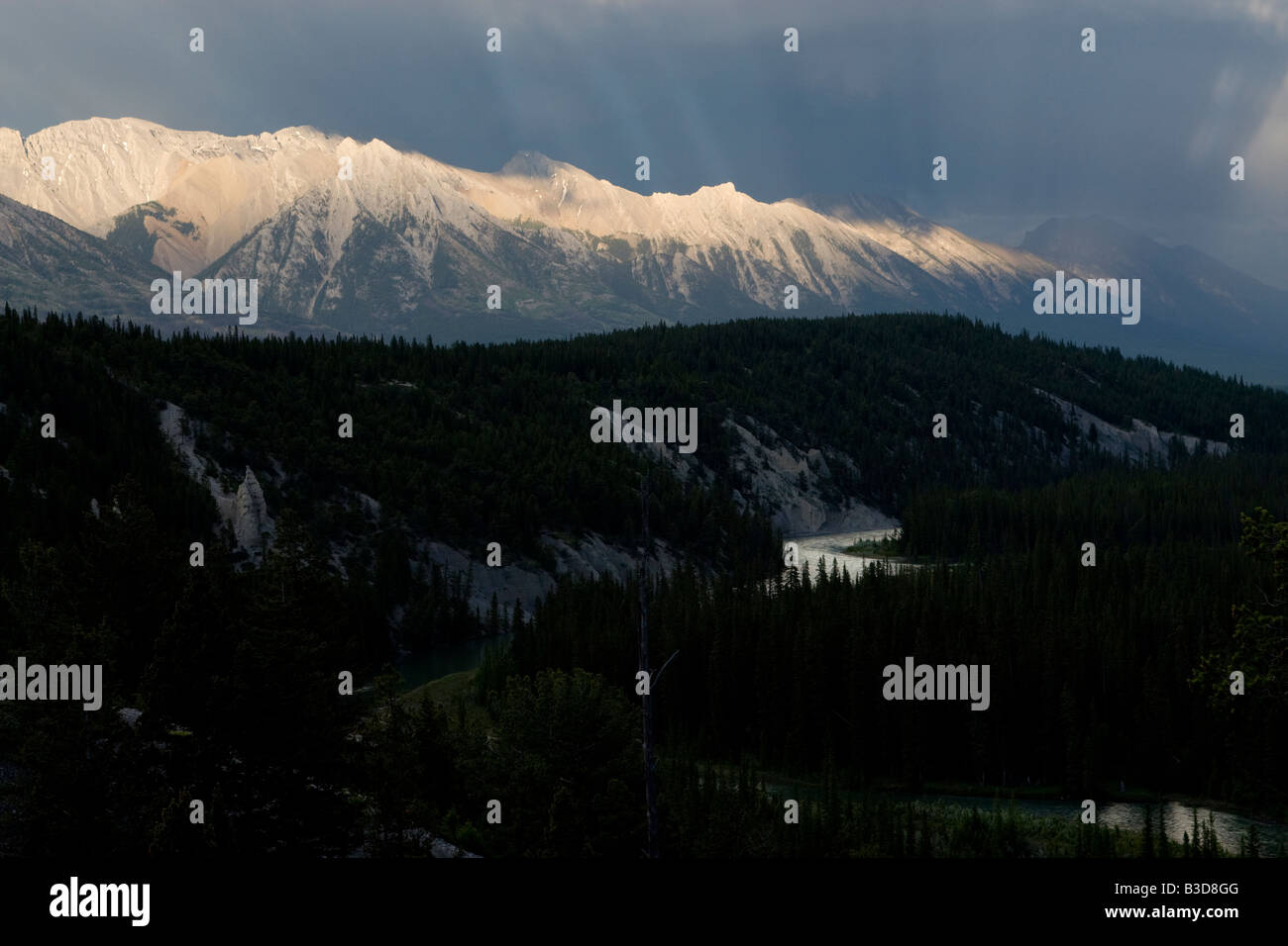 View of Mount Rundle in Banff National Park Stock Photo - Alamy