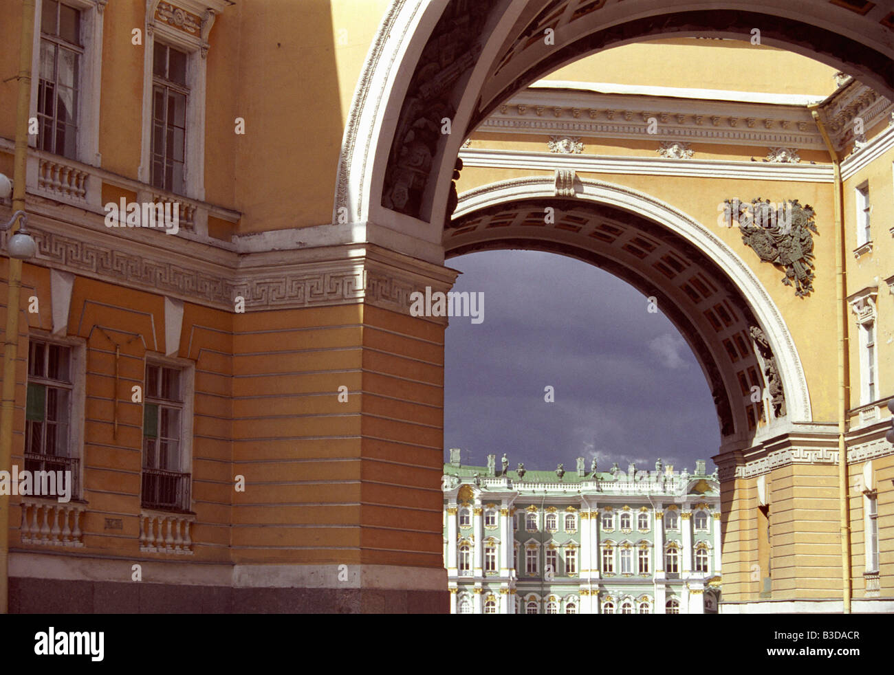 Rossi Arch in the General Staff Building and the Hemitage Museum in St ...