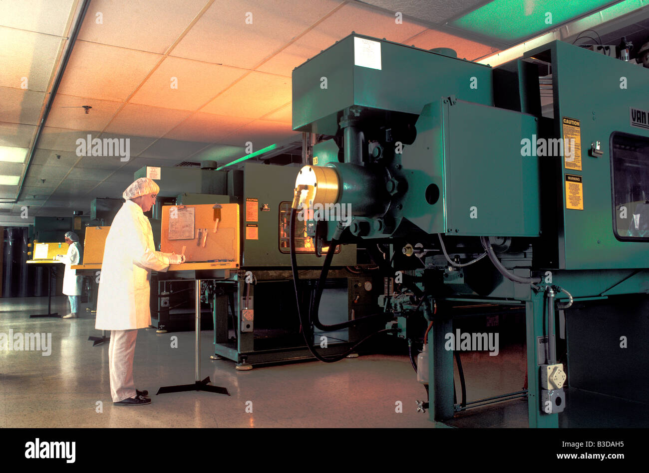 Plastic injection molding Stock Photo - Alamy
