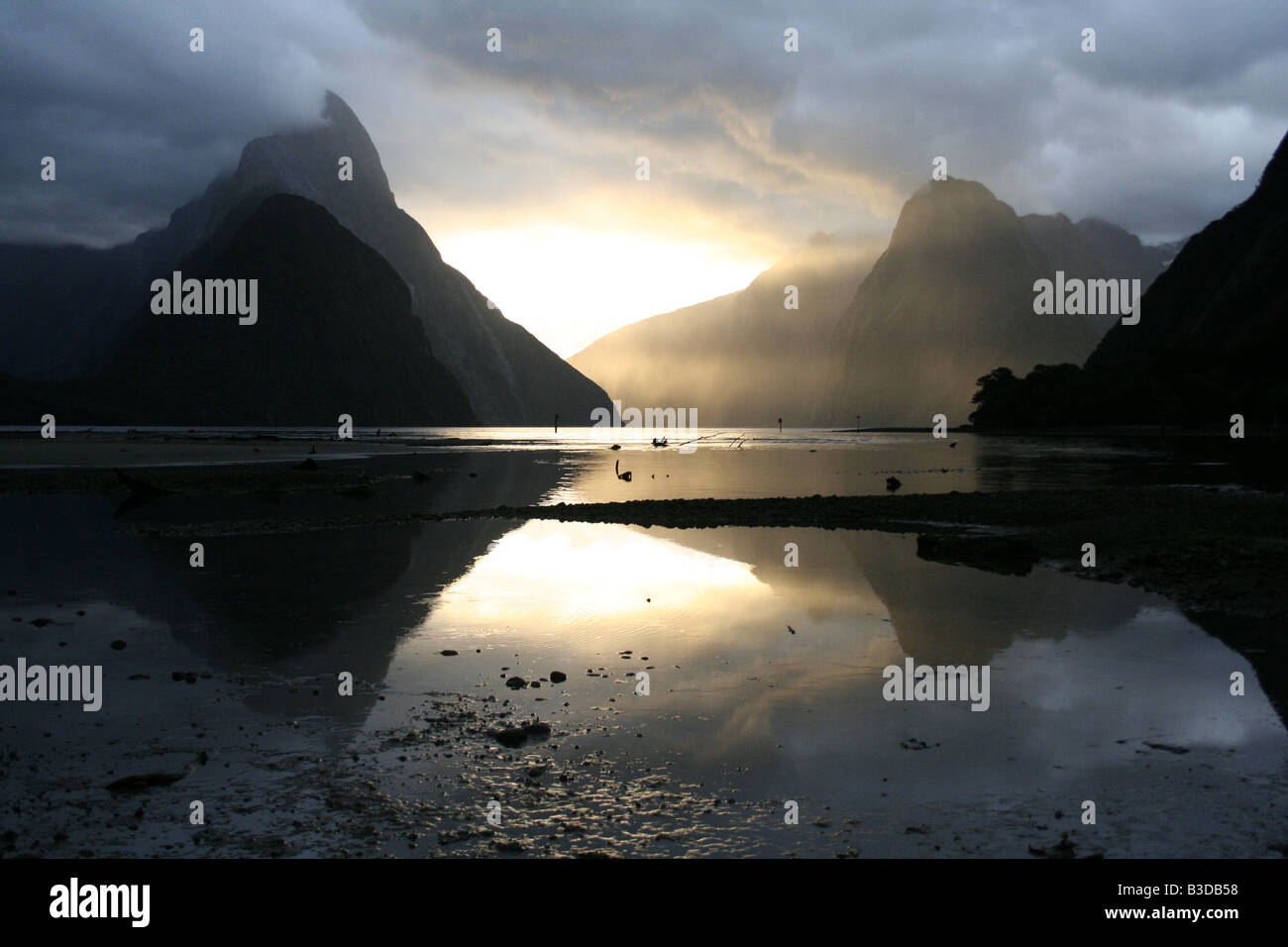 Mitre Peak in Milford Sound Stock Photo - Alamy