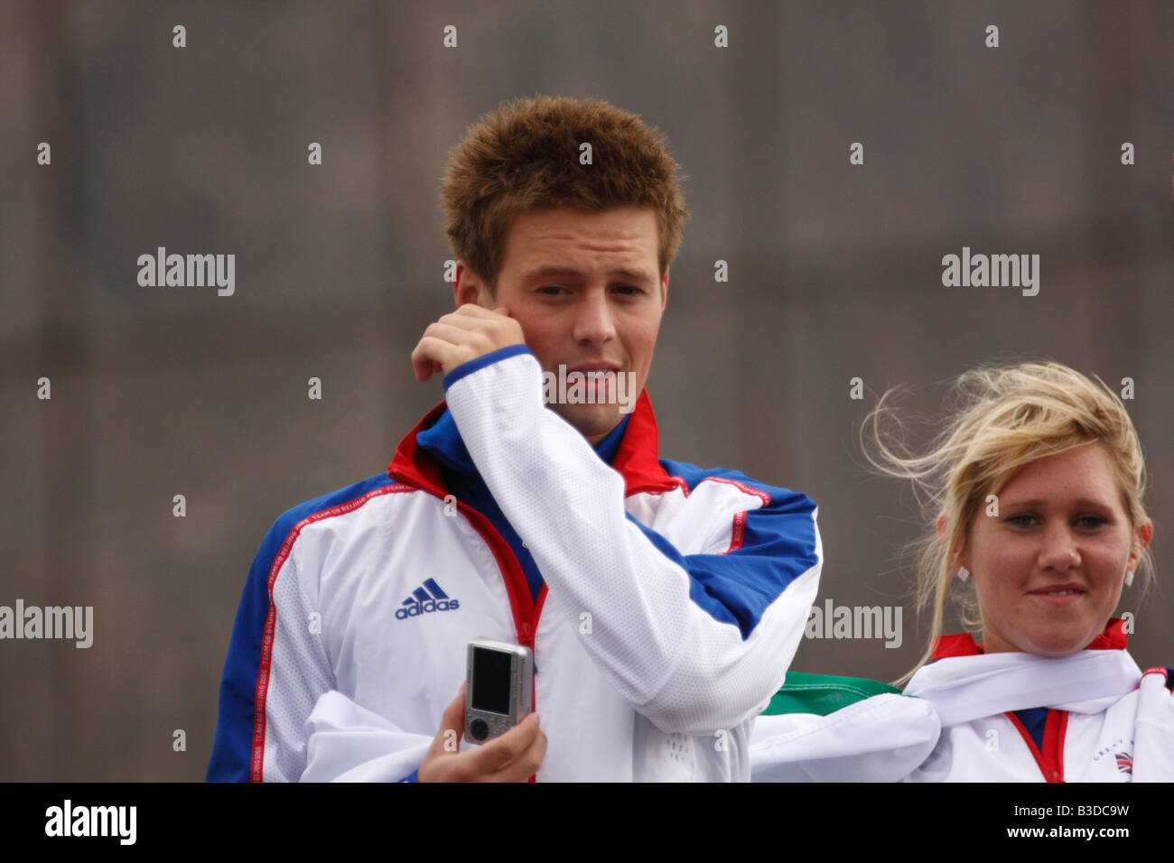 Female athletes bus hi-res stock photography and images - Alamy