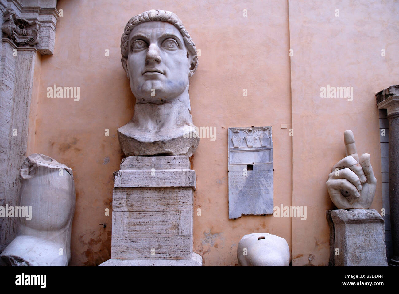 Capitoline Museum-enormous body parts from statue of Constantine Stock ...