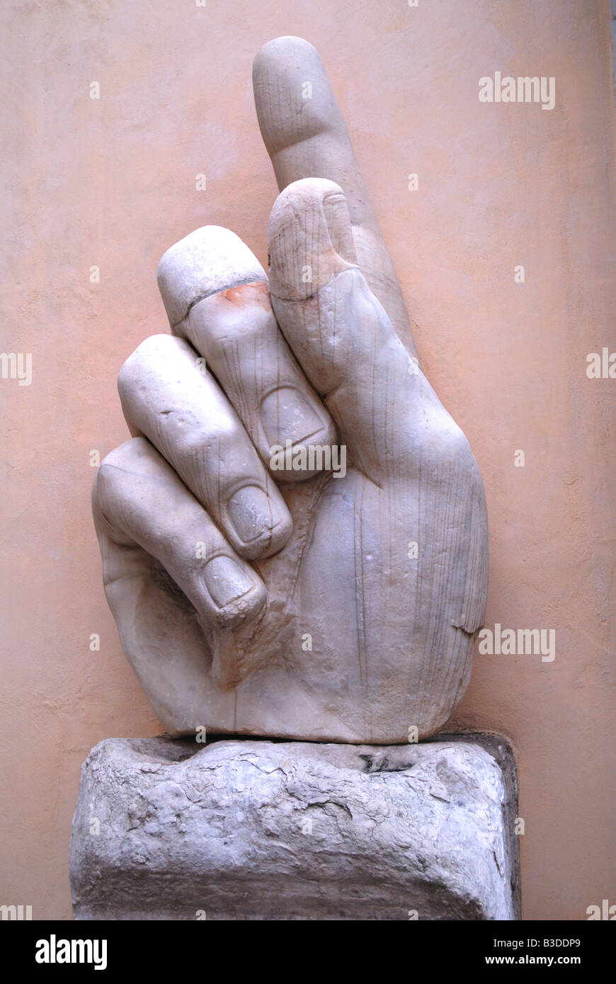 Capitoline Museum-enormous hand from statue of Constantine Stock Photo ...