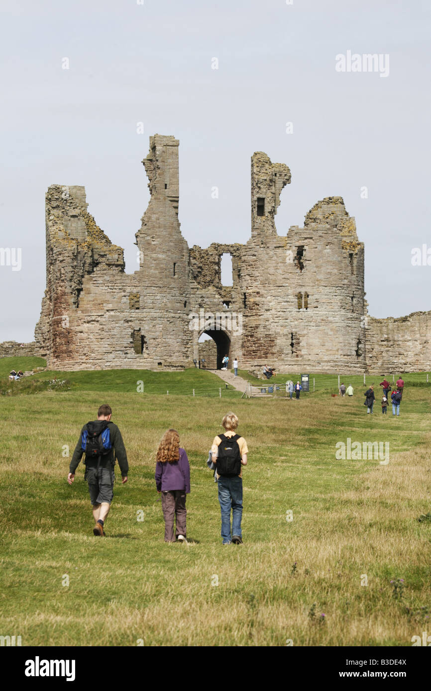 Dunstanburgh Castle, Northumberland, England Stock Photo - Alamy