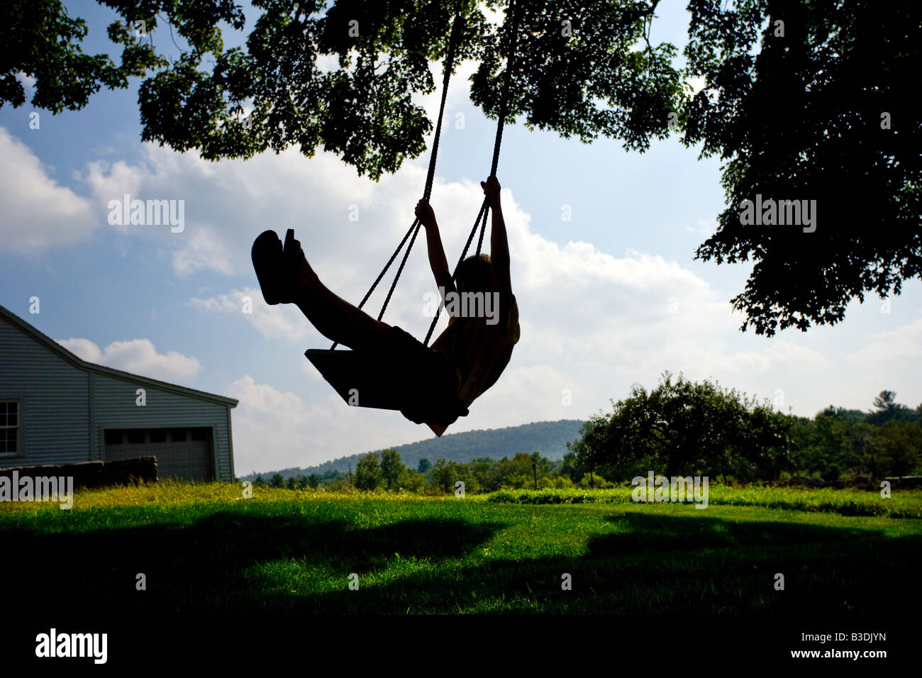 Ropeswing hi-res stock photography and images - Alamy