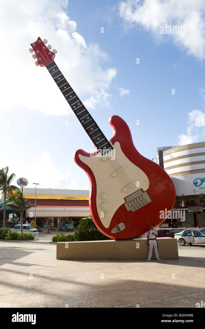 The hard Rock Cafe in Cancun Mexico Stock Photo - Alamy