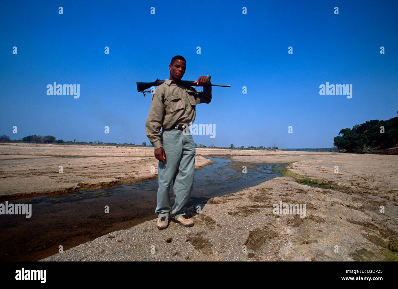African park ranger portrait hi-res stock photography and images - Alamy