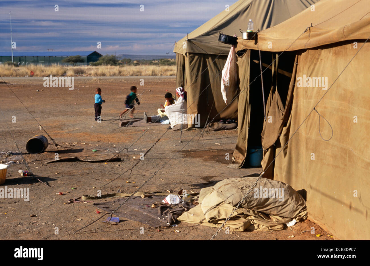 Homeless children south africa hi-res stock photography and images - Alamy
