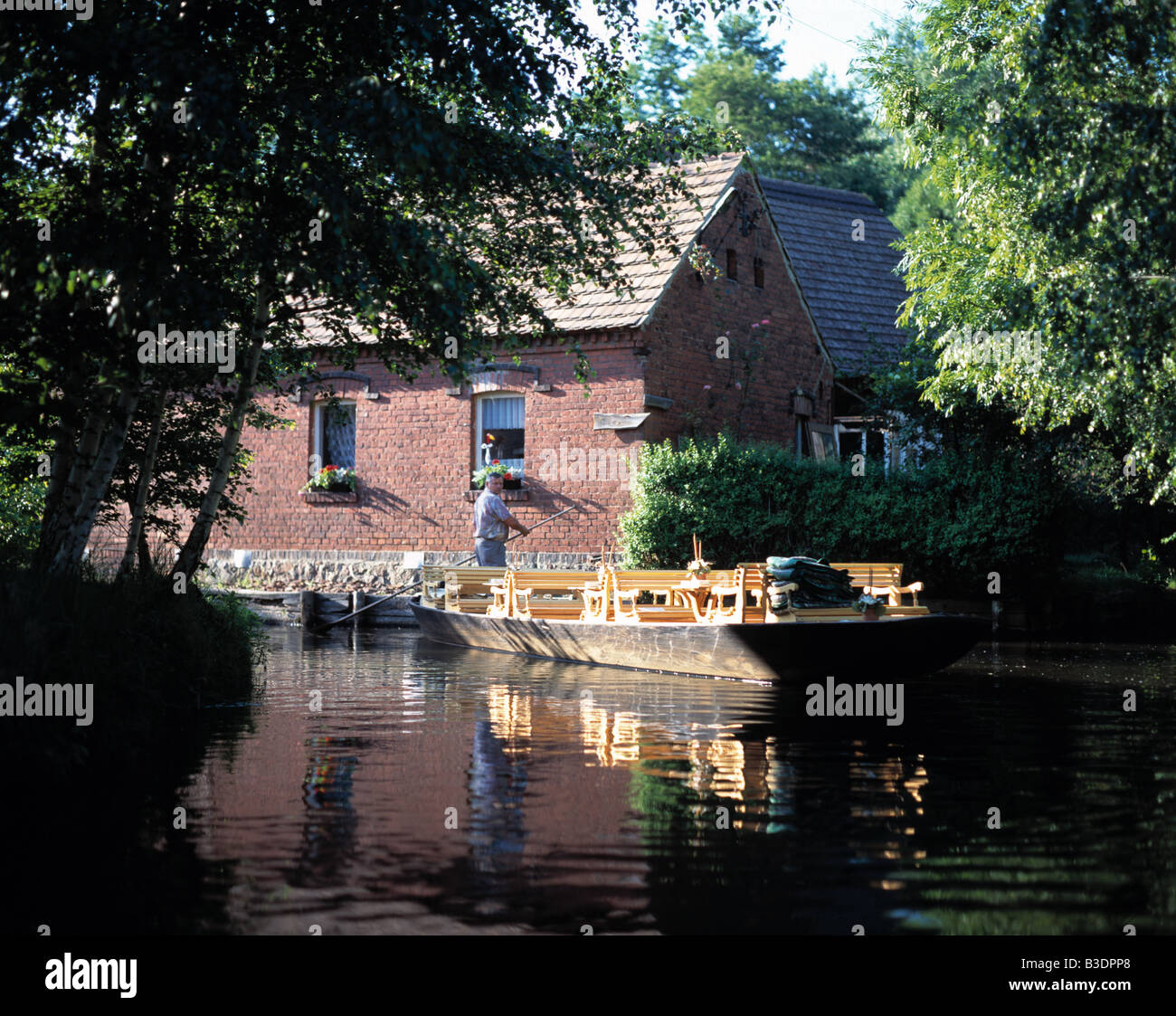 Spreewaldlandschaft in Luebbenau, Biosphaerenreservat Spreewald ...
