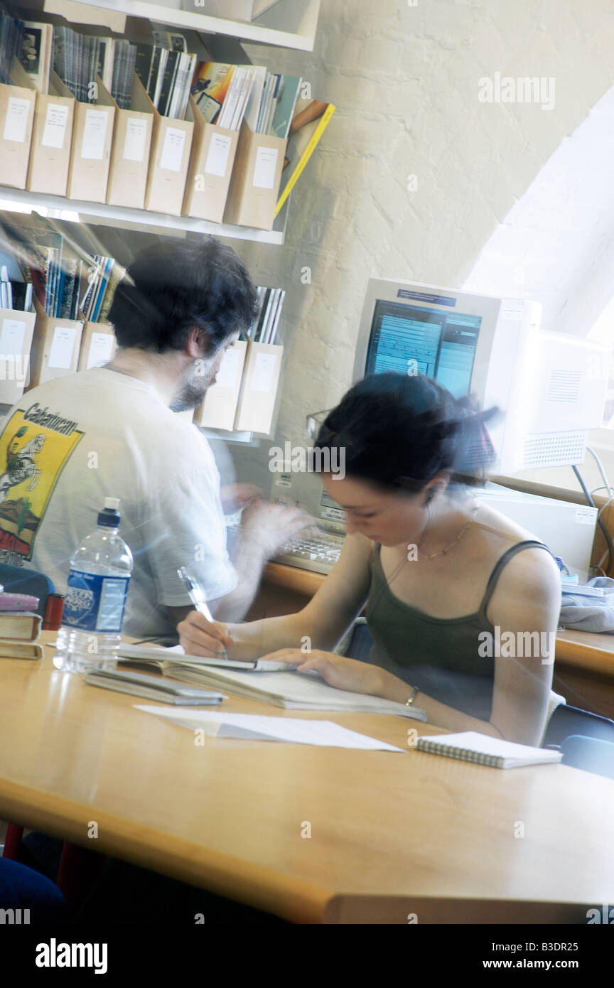 STUDENT LIBRARY OFFICE Stock Photo - Alamy