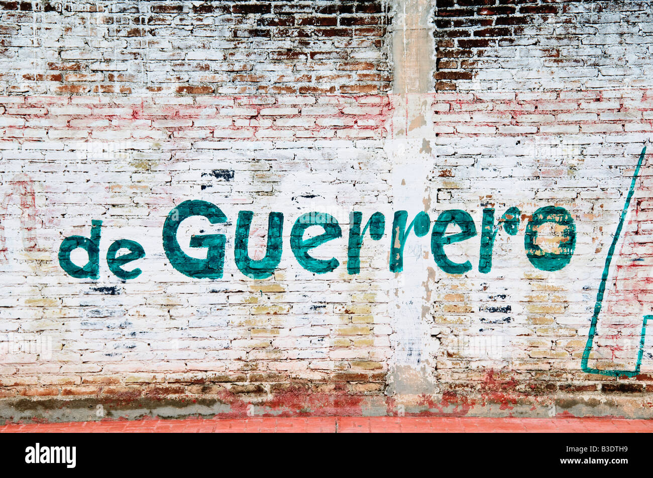 Mexico graffiti political hi-res stock photography and images - Alamy