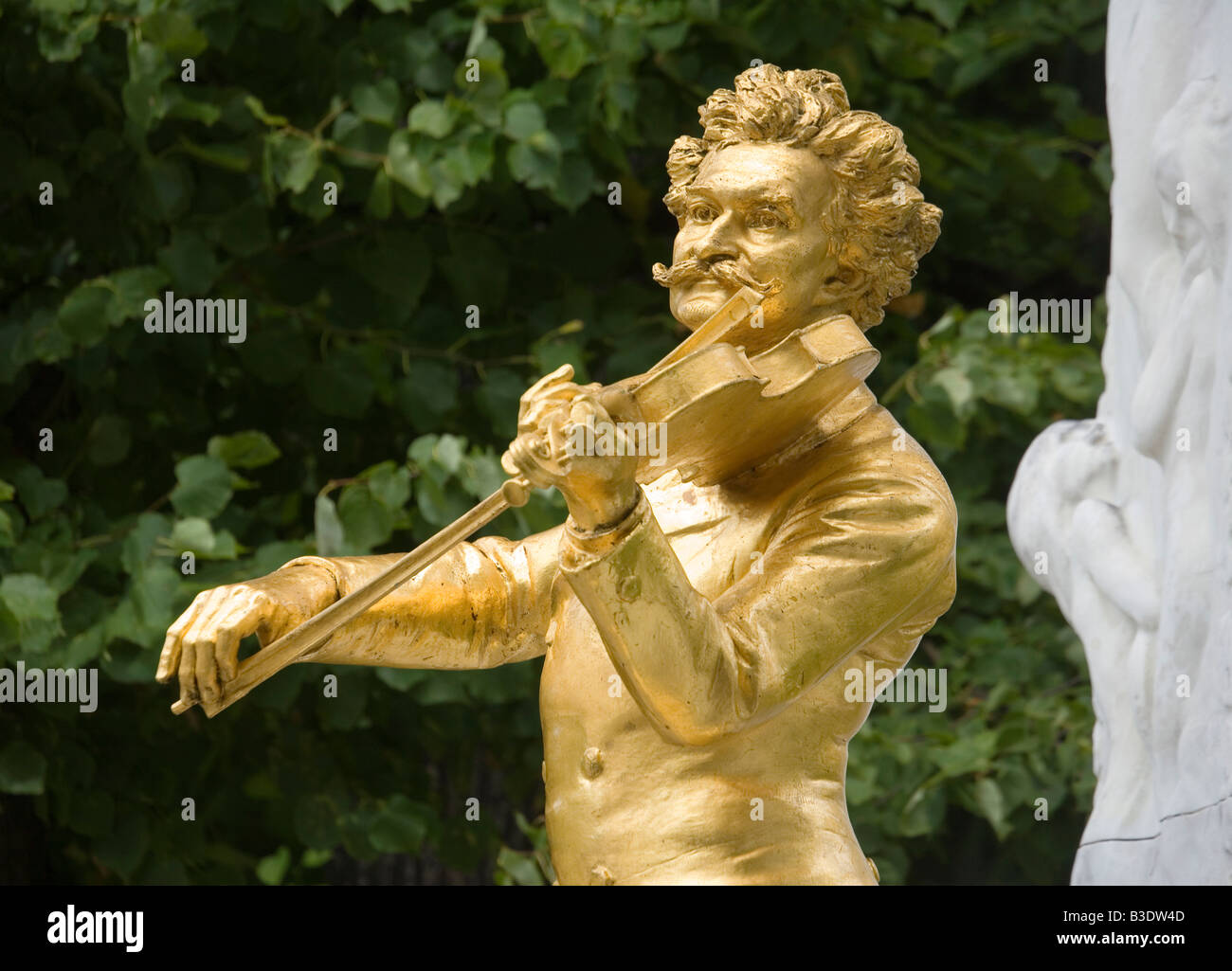 Austria Vienna Stadtpark Johann Strauss Memorial Statue Stock Photo - Alamy