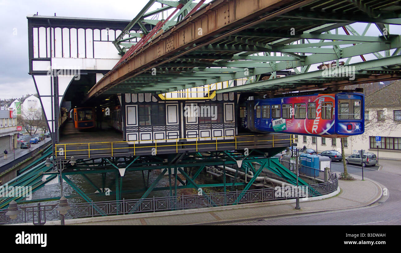 D-Wuppertal, Wupper, Bergisches Land, North Rhine-Westphalia, Wuppertal ...