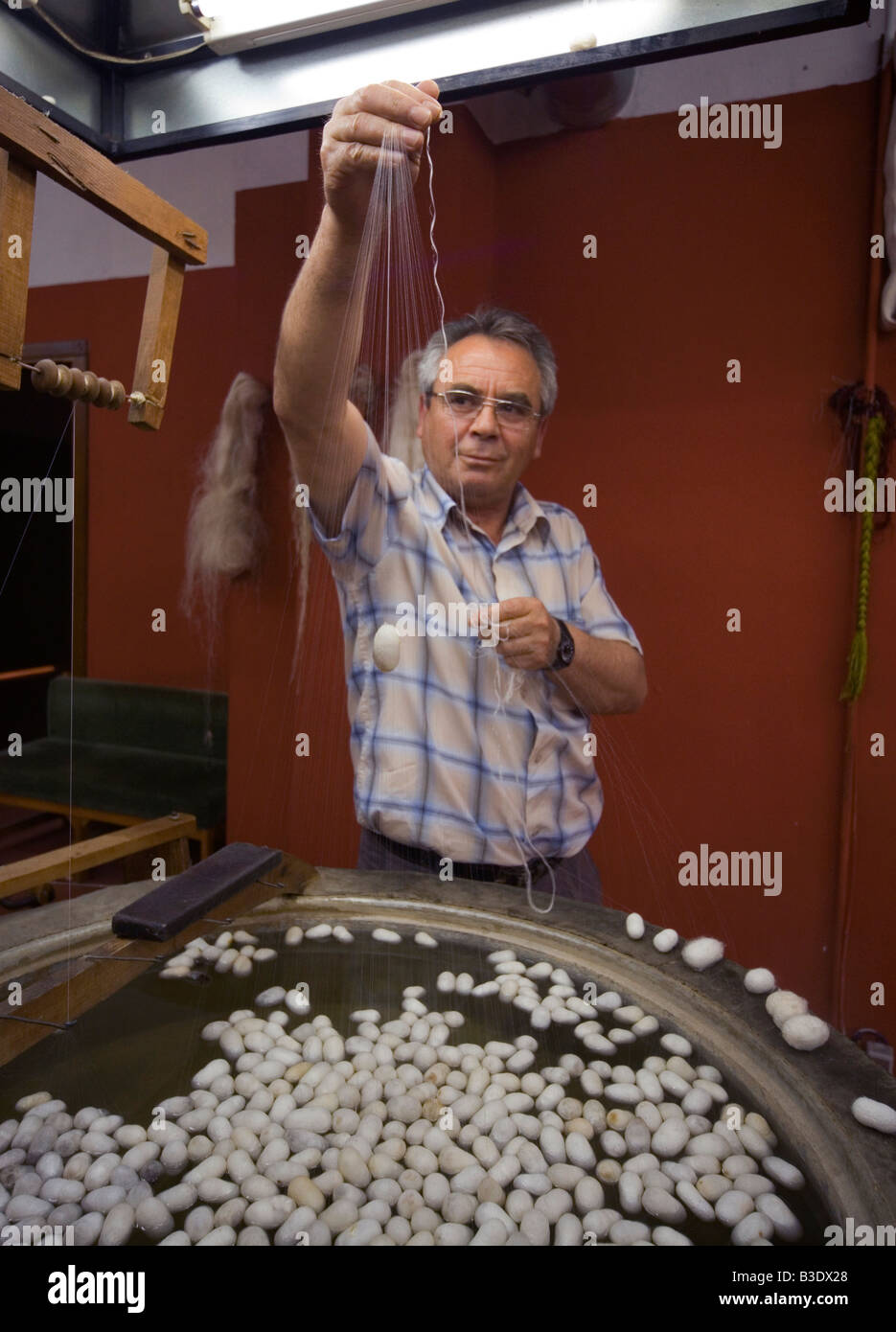 Turkey Carpet Factory Stock Photo - Alamy