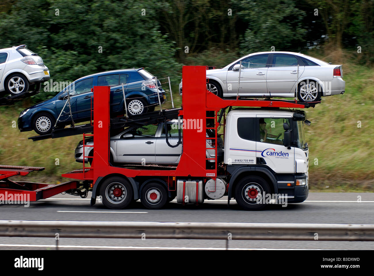 Car transporter side view hi-res stock photography and images - Alamy