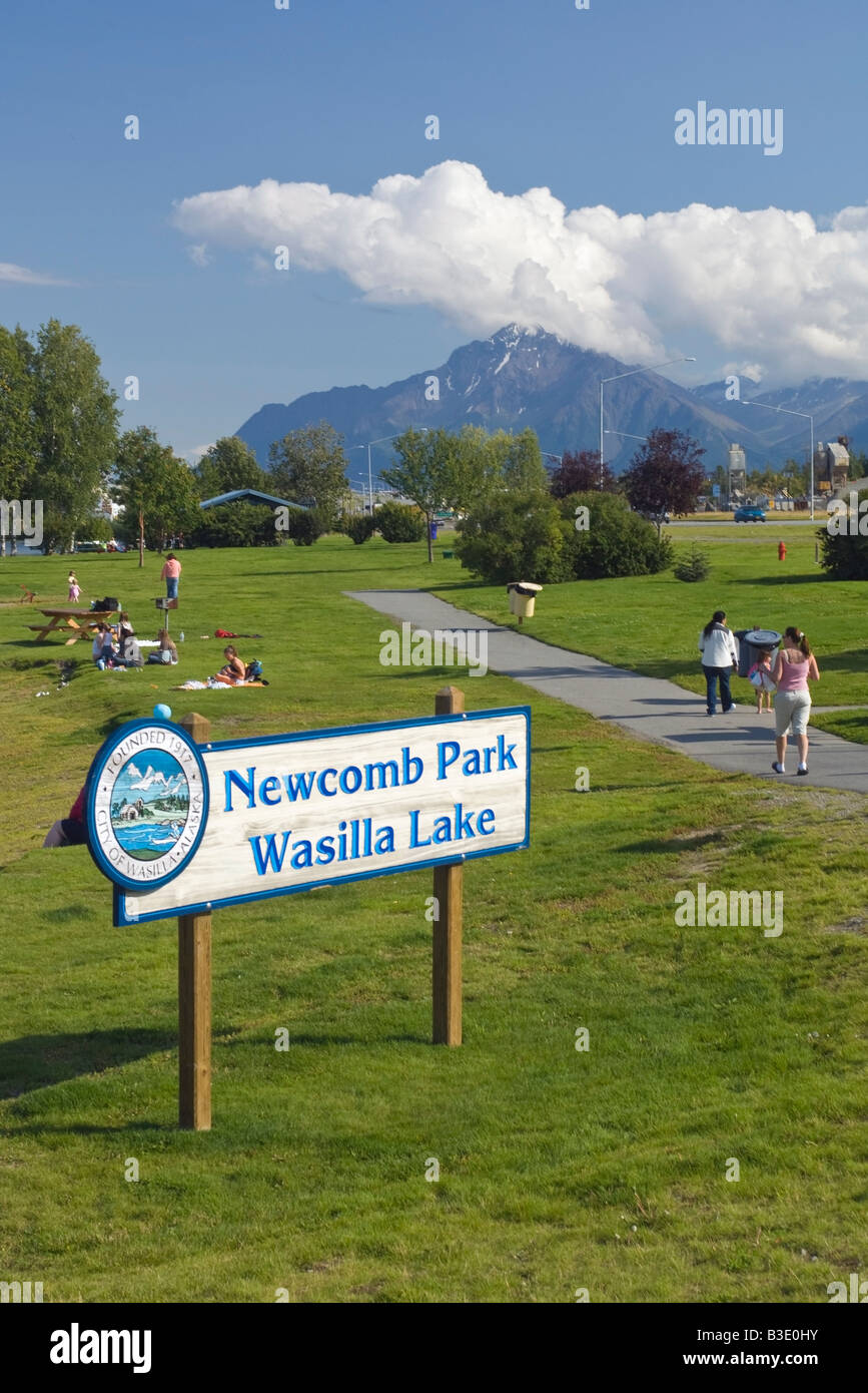 August in alaska hi-res stock photography and images - Alamy