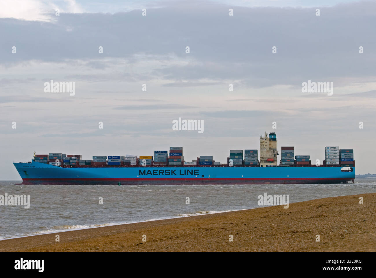 Maersk Shipping Line High Resolution Stock Photography and Images - Alamy