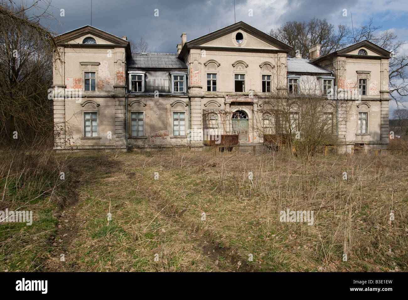 Relic monument hi-res stock photography and images - Alamy