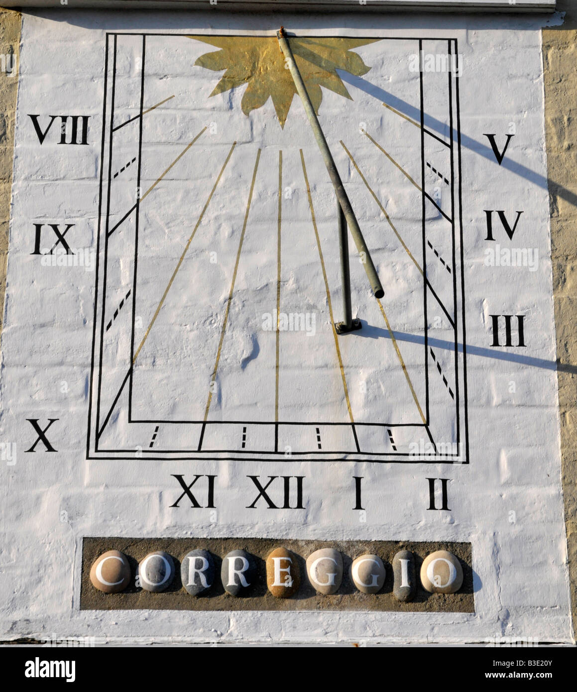 Roman numerals on sun dial hi-res stock photography and images - Alamy