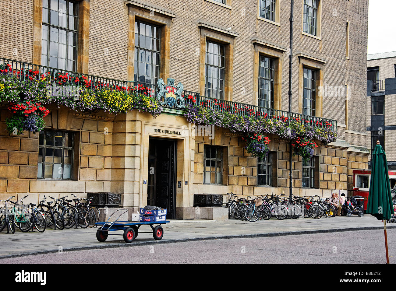 Cambridge guildhall hi-res stock photography and images - Alamy